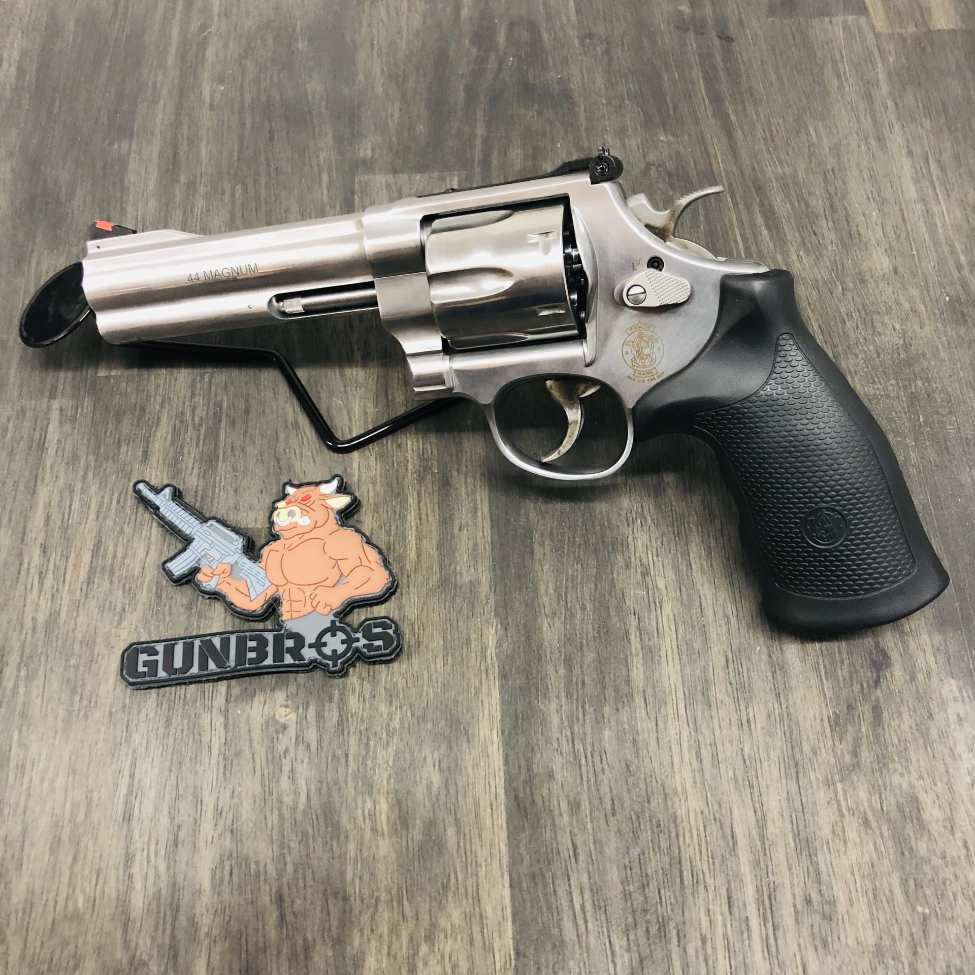 Smith & Wesson 629 .44 Magnum 5 Inch - GUNTICKETS [20 SPOT] - GUNBROS