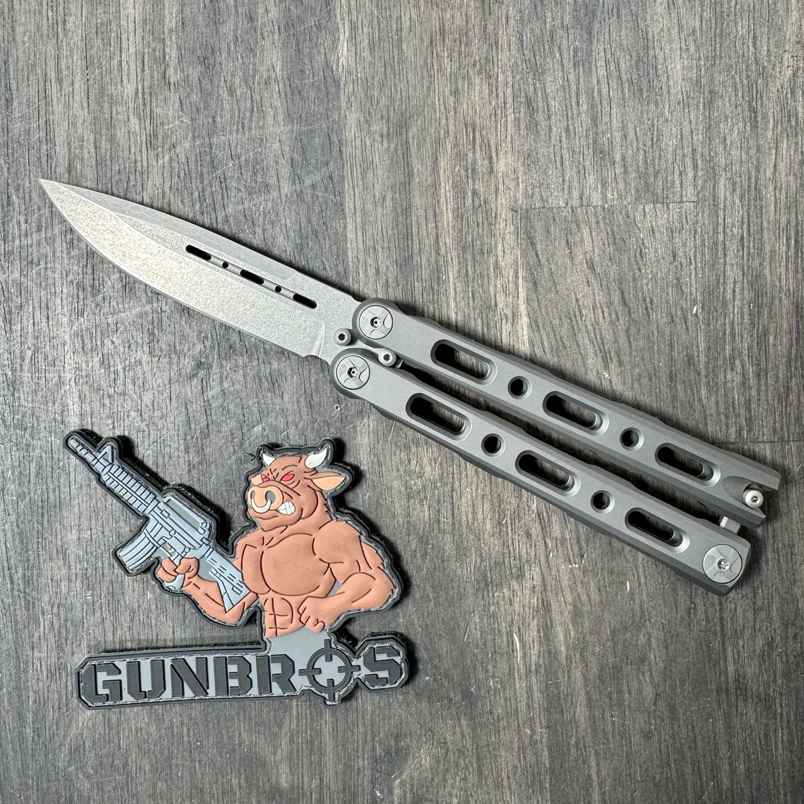Benchmade 82 Laro Balisong Butterfly Knife - GUNTICKETS [10 SPOT] - GUNBROS