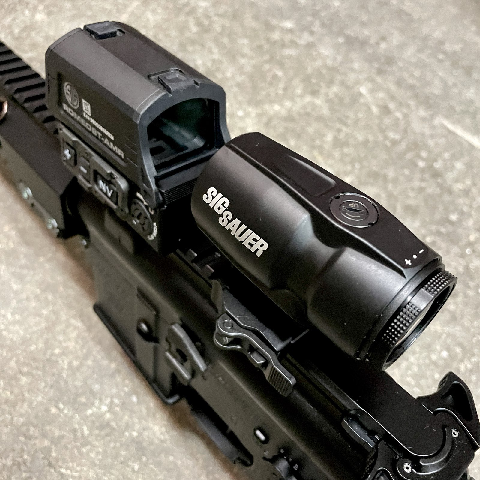 Sig Sauer ROMEO8T-AMR Red Dot W/ Juliet 3T-AMR Magnifier - GUNTICKETS ...